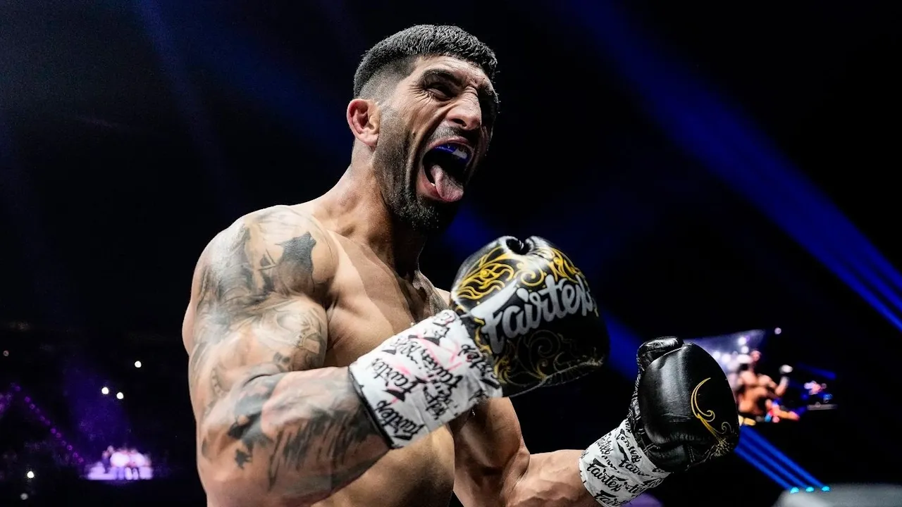GLORY 104: Vacant Light Heavyweight Title Fight Announced - Beyond ...