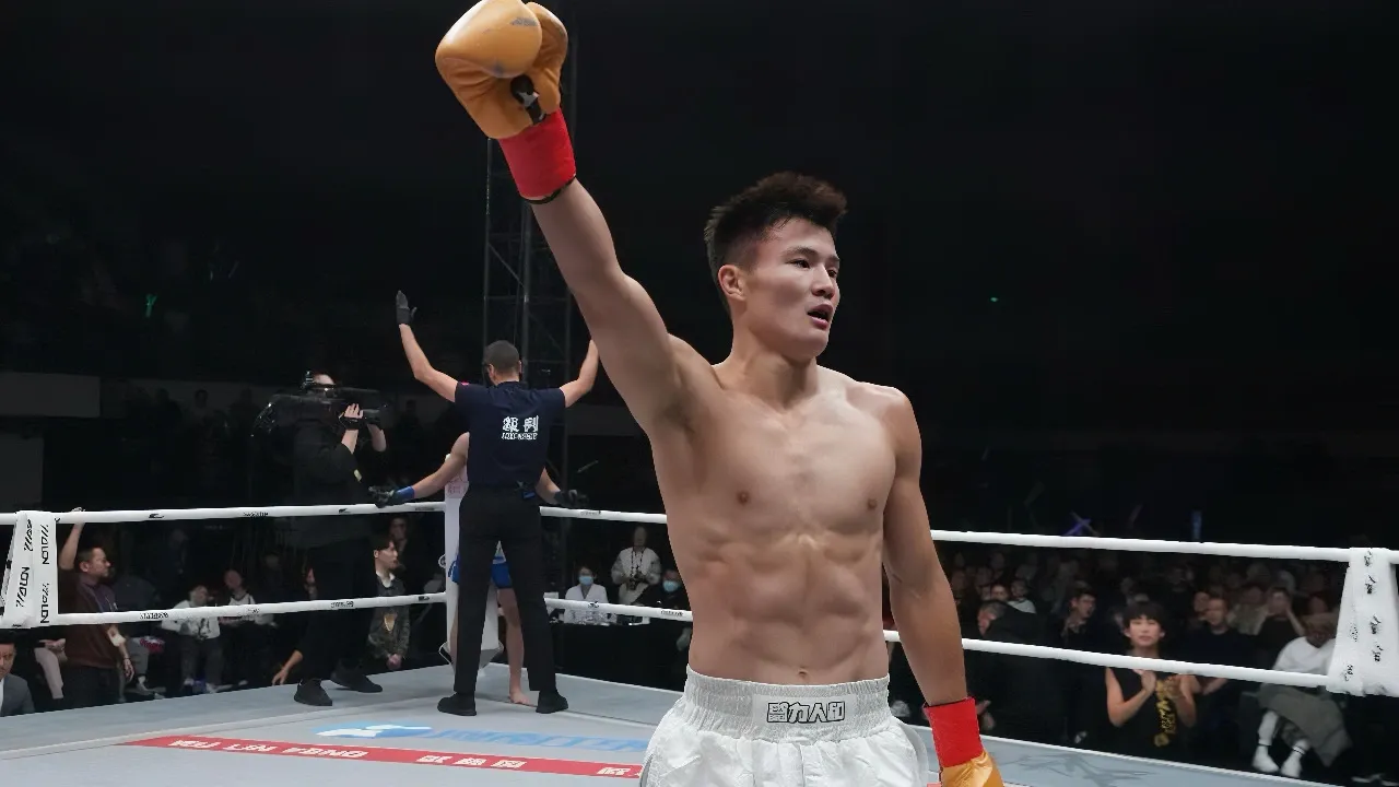 Interview with Chinese Kickboxer Luo Chao - Beyond Kickboxing
