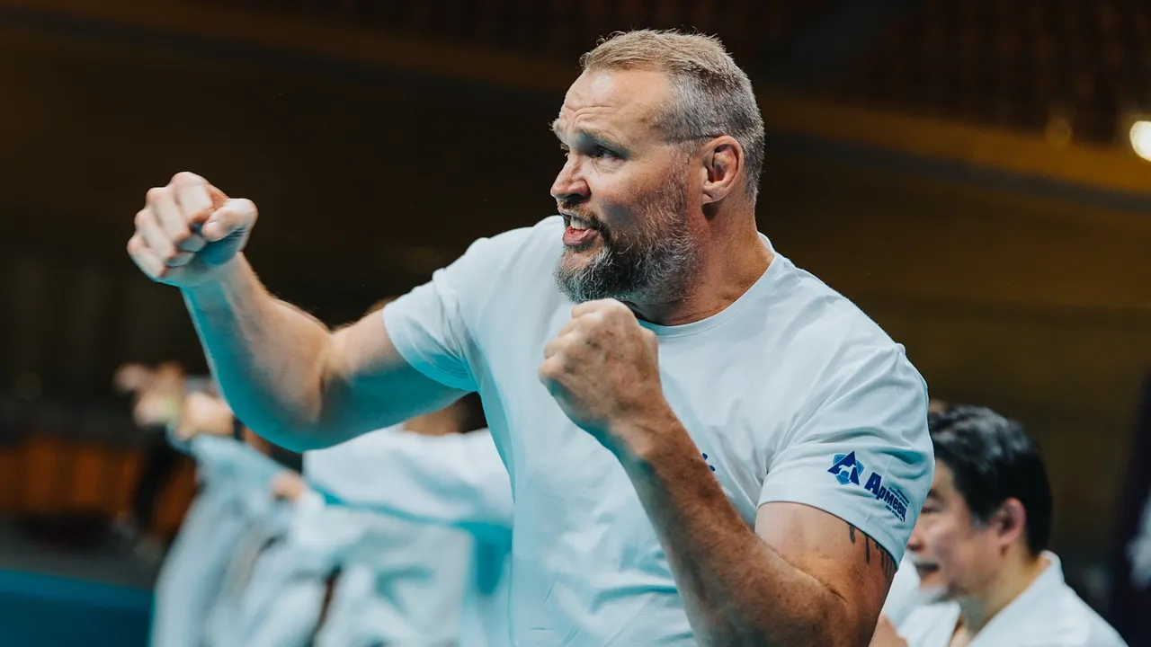 “He’s Just on Another Level” - Schilt on Verhoeven - Beyond Kickboxing